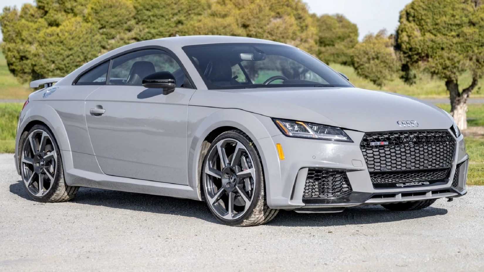 10 Underrated Sports Cars That Are Definitely Worth Buying