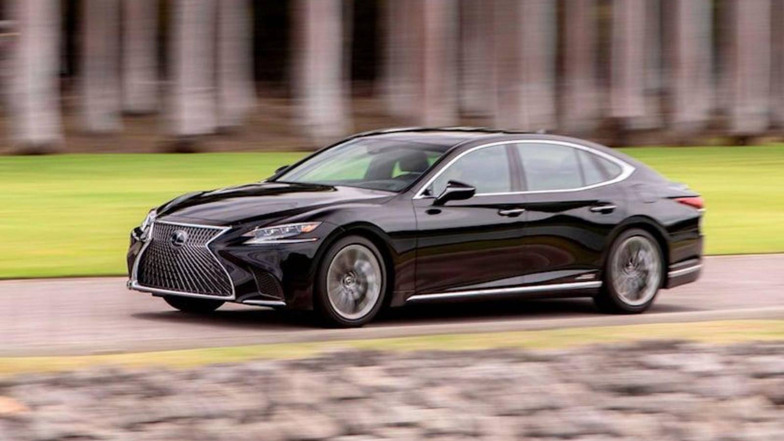 Why The Lexus LS Hybrid Is Criminally Underrated
