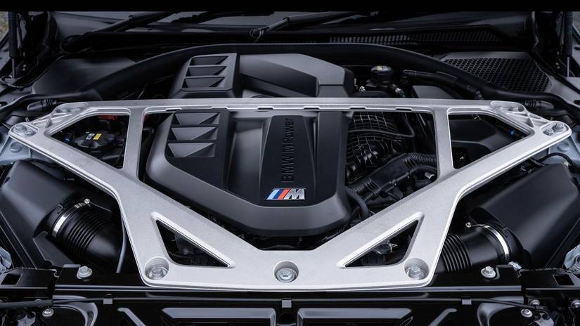 10 Things Only Real Sports Car Owners Understand