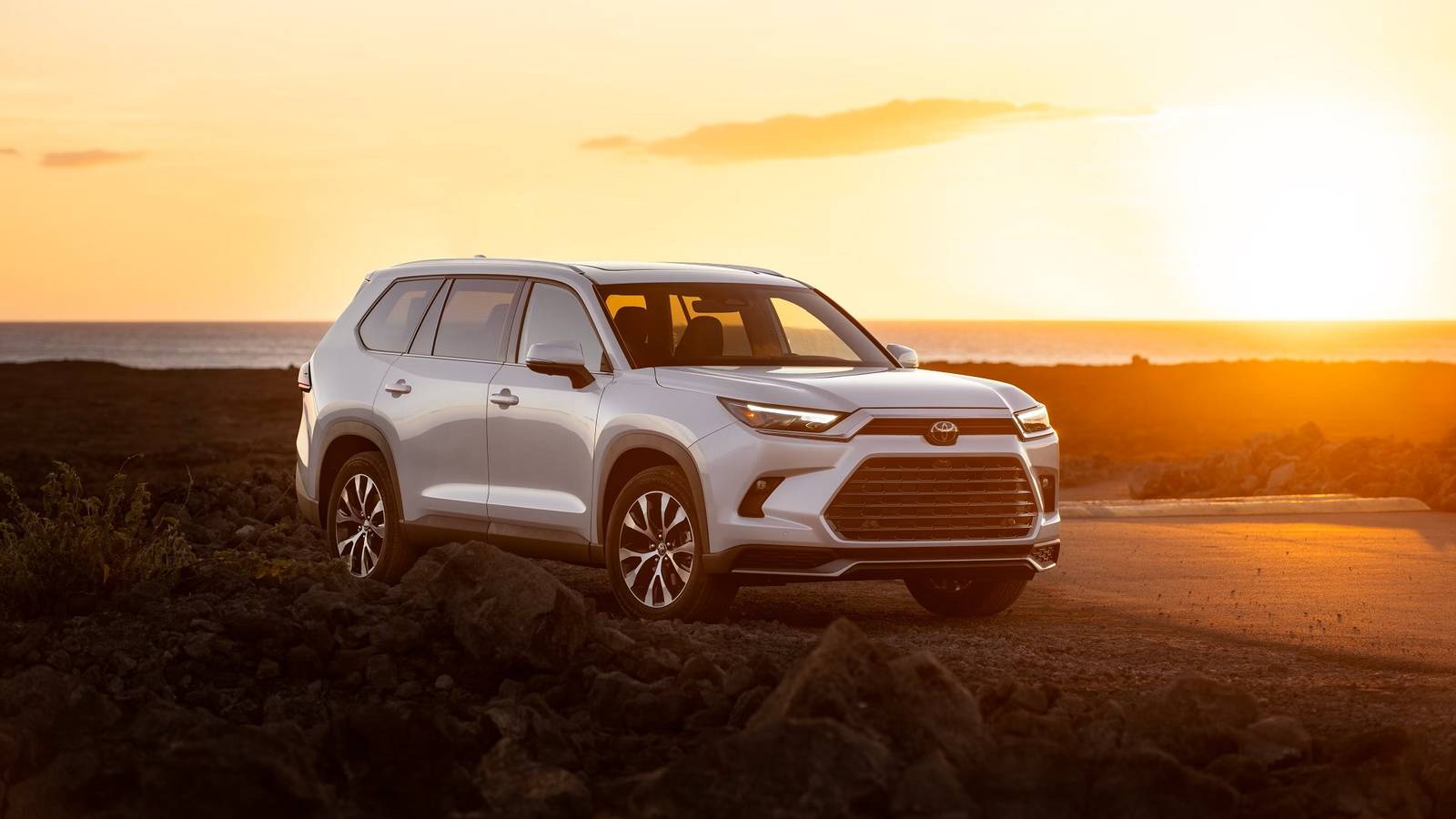 The 2024 Toyota Grand Highlander Trim That Hits The Sweet Spot