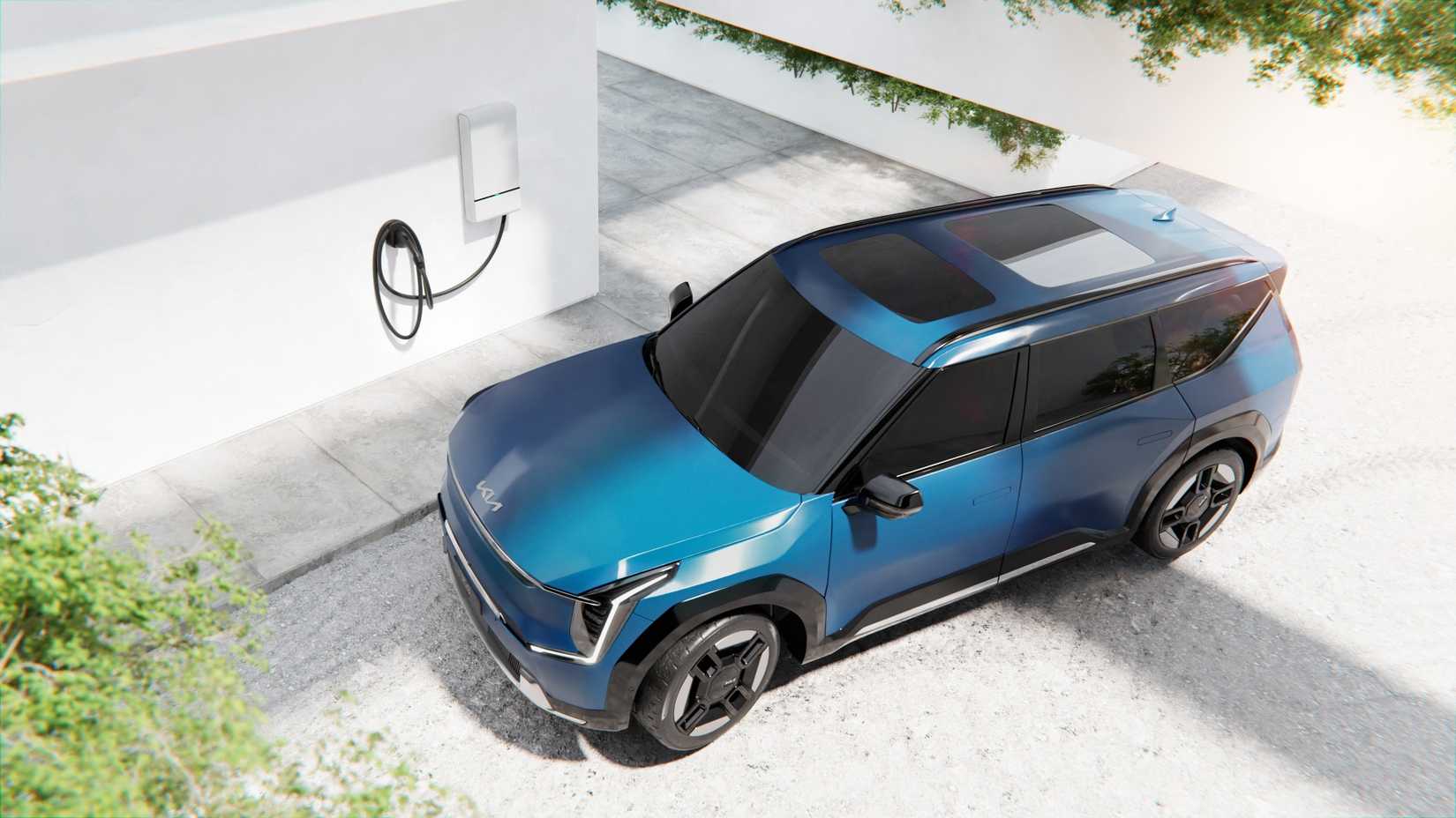 Here's How Much A Fully Loaded Kia EV9 Costs