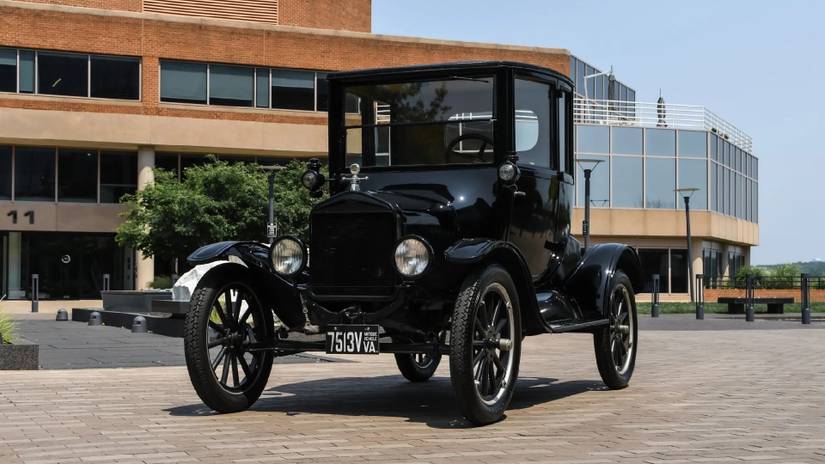 The 10 Most Iconic Ford Cars In Company History