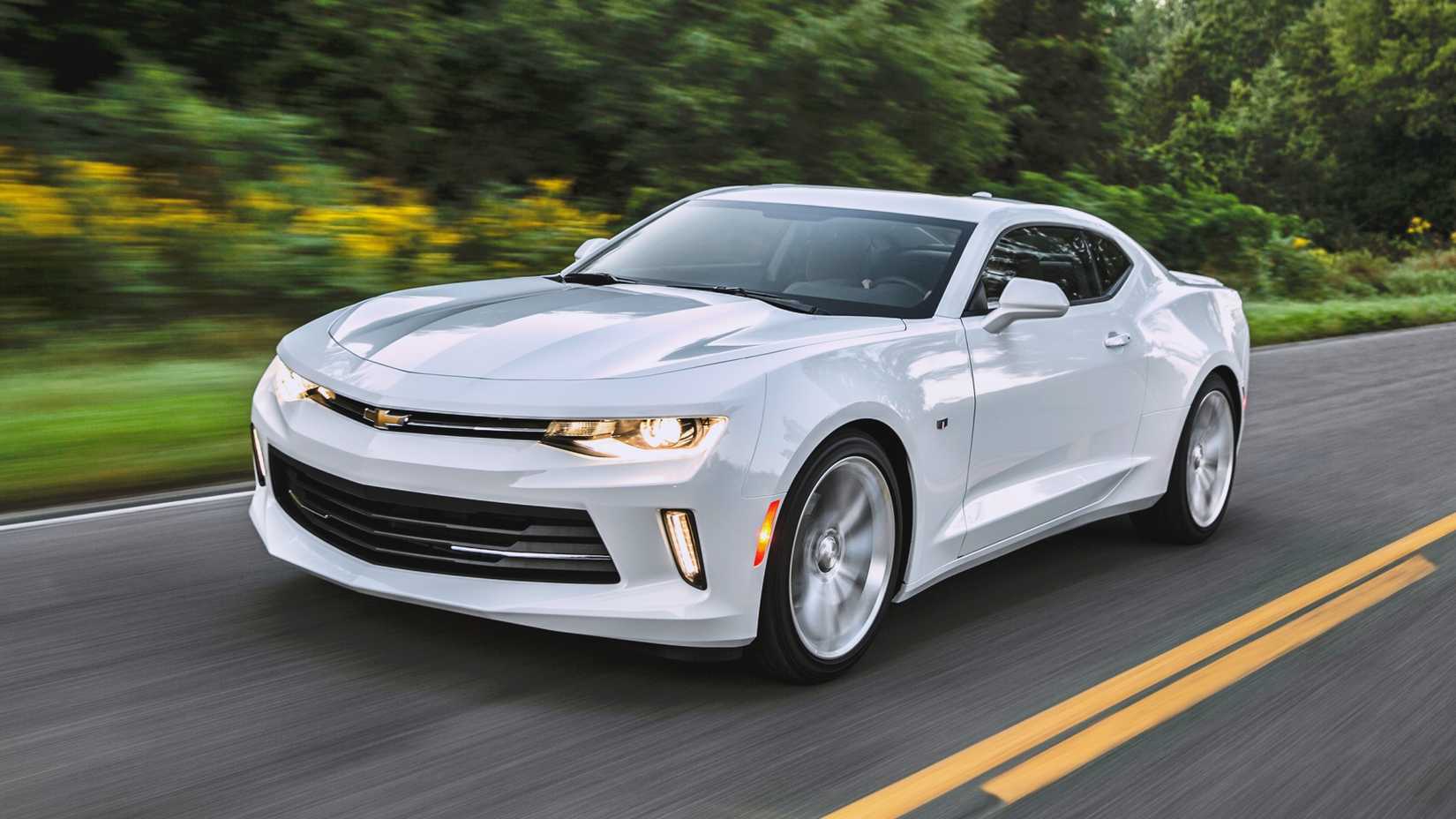 10 American V8 Cars Under $30,000 That Are Still Worth Every Penny