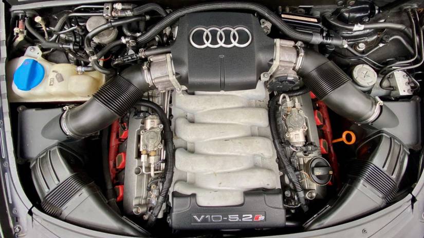 The Unassuming Luxury Sports Sedan That Shares Its V-10 Engine With A ...
