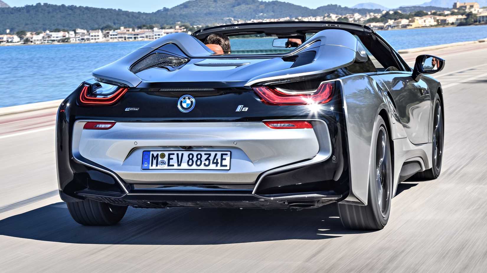 BMW i8 Performance: 0-60 MPH And Top Speed