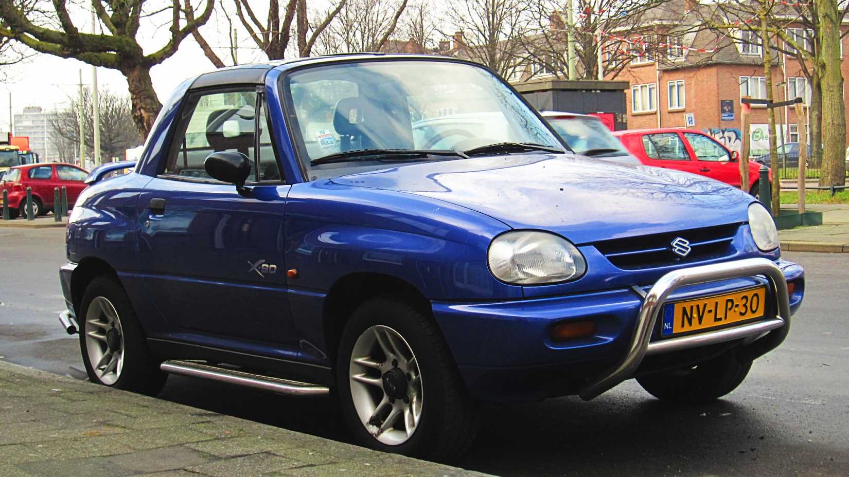 10 Cars That Were Brilliantly Flawed