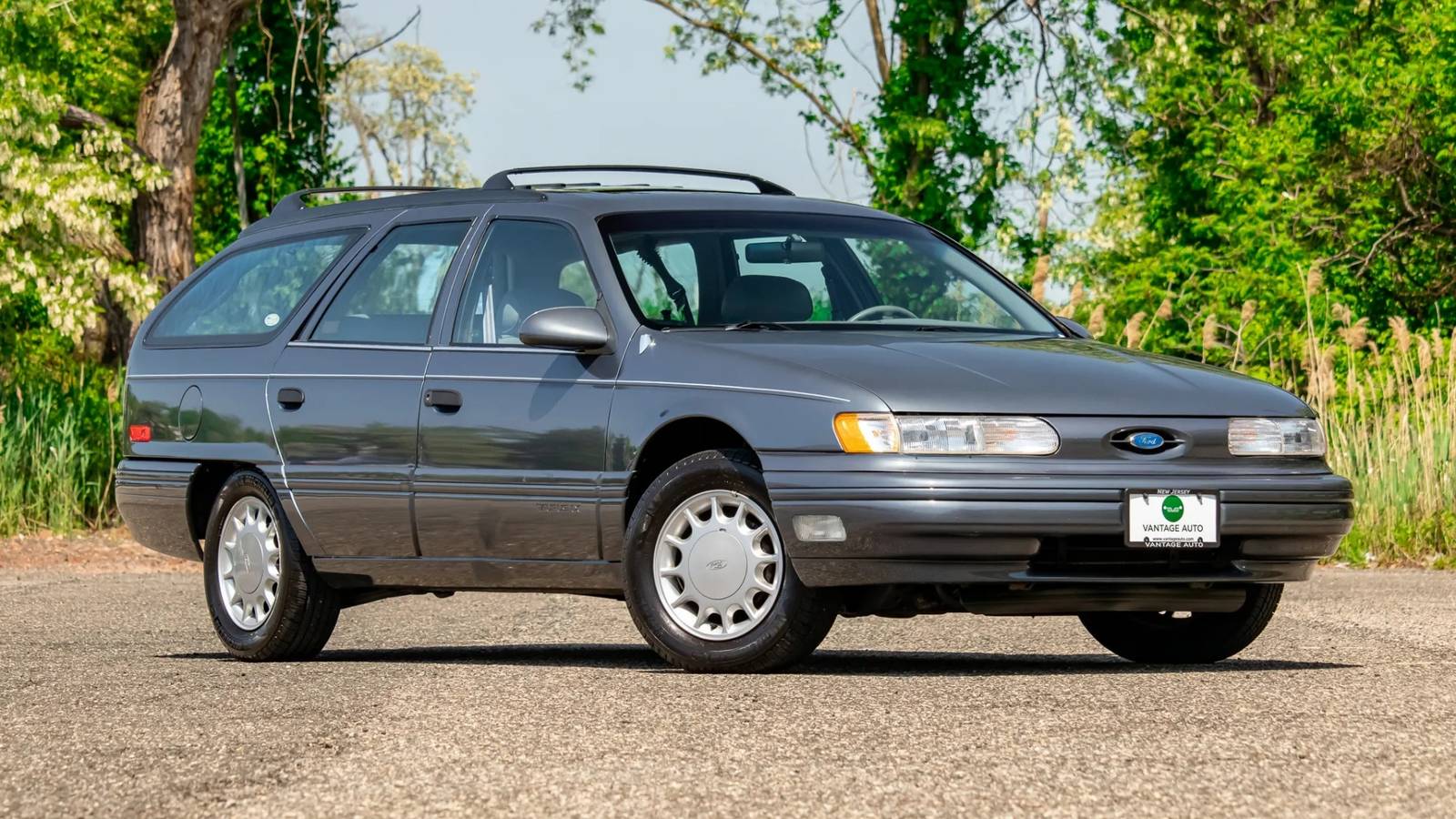 10 Cheap Everyday Cars That Will Help You Relive The 1990s
