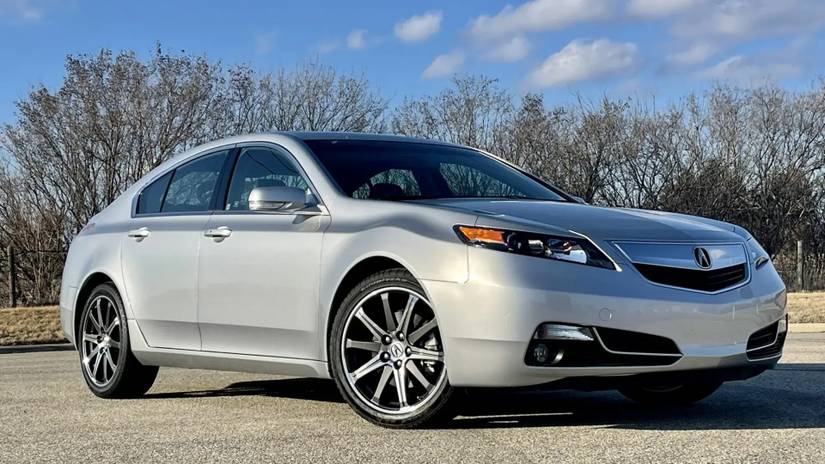 10 Japanese Cars That Get You Luxury and Reliability On The Cheap