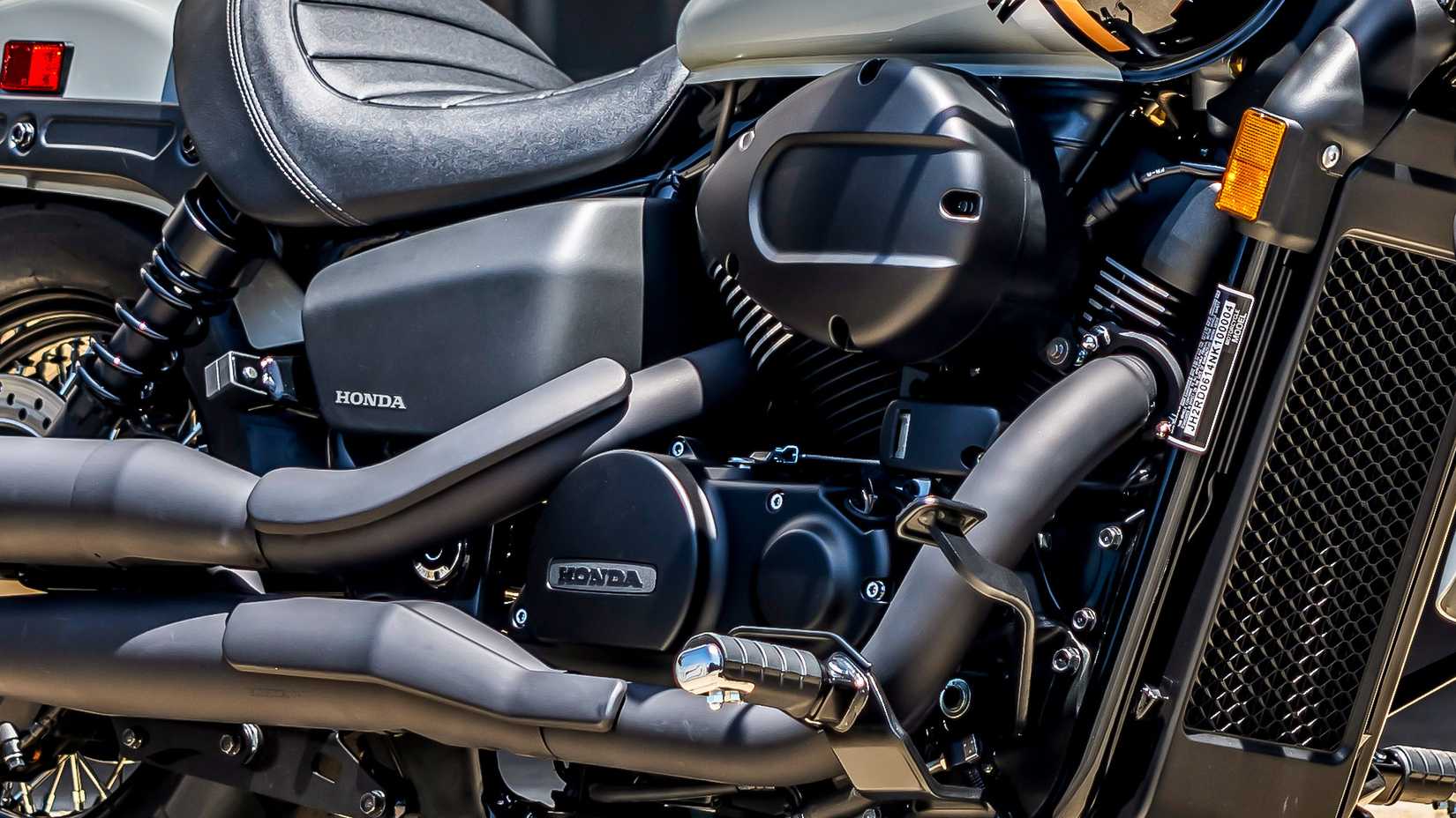 Why The Honda Shadow Is The Long-Lasting Japanese Cruiser That Rarely ...