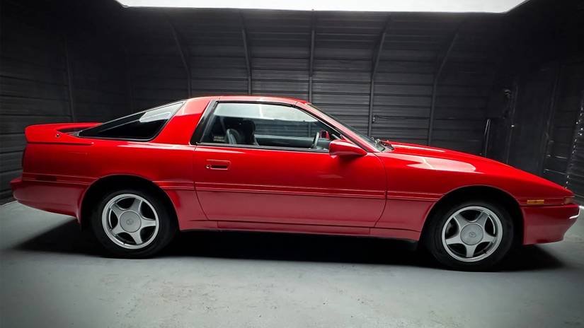 10 Things That Make The MK3 Toyota Supra (A70) The Ultimate Sports Car