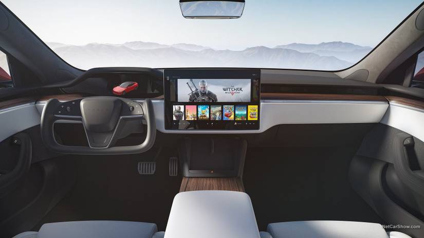 10 Things You Need To Know About The Tesla Model S Plaid