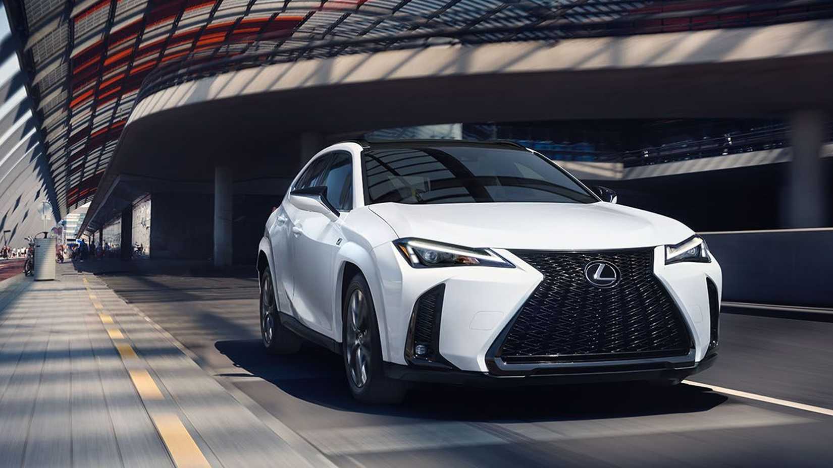 The Cheapest Lexus Hybrid With More Than 500 Miles Of Range Today