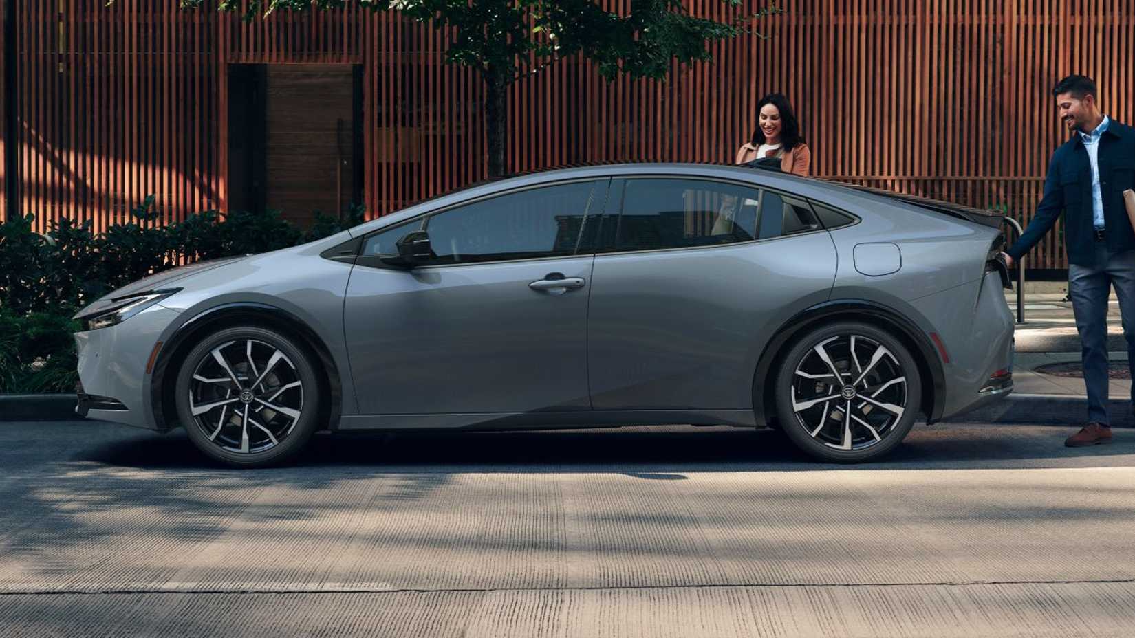 The Most Affordable PHEV With More Than 40 Miles Of All-electric Range ...