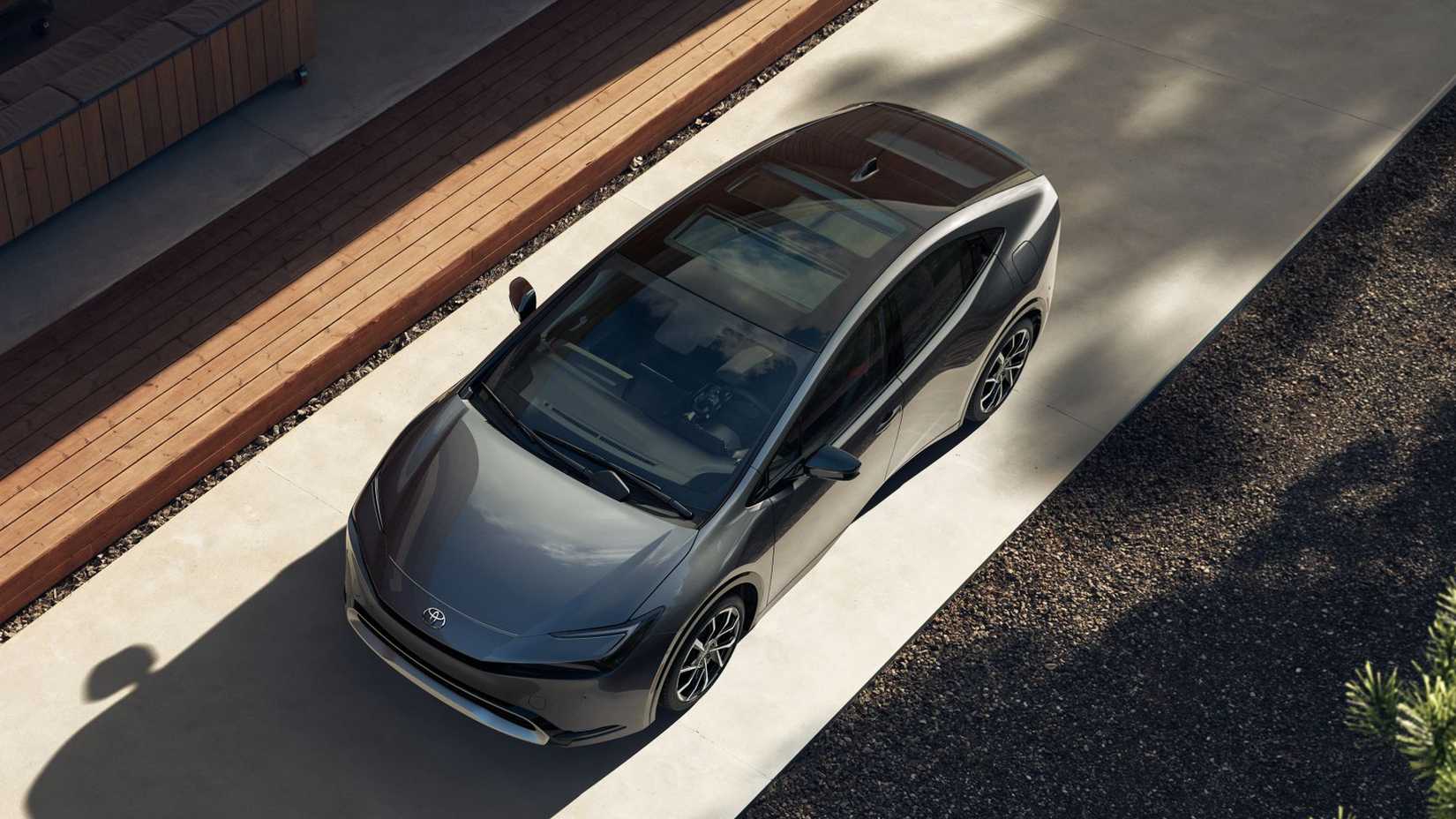 Plug-in Hybrid Car With The Highest Driving Range In 2024