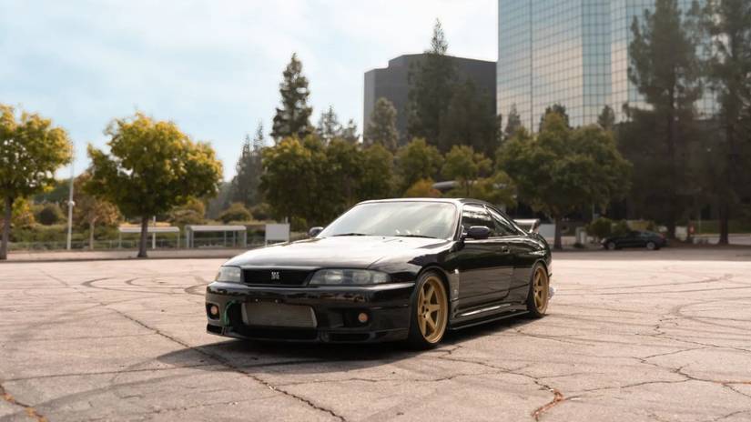 The Evolution Of A Supercar: The Nissan R34 GT-R And What It's Worth