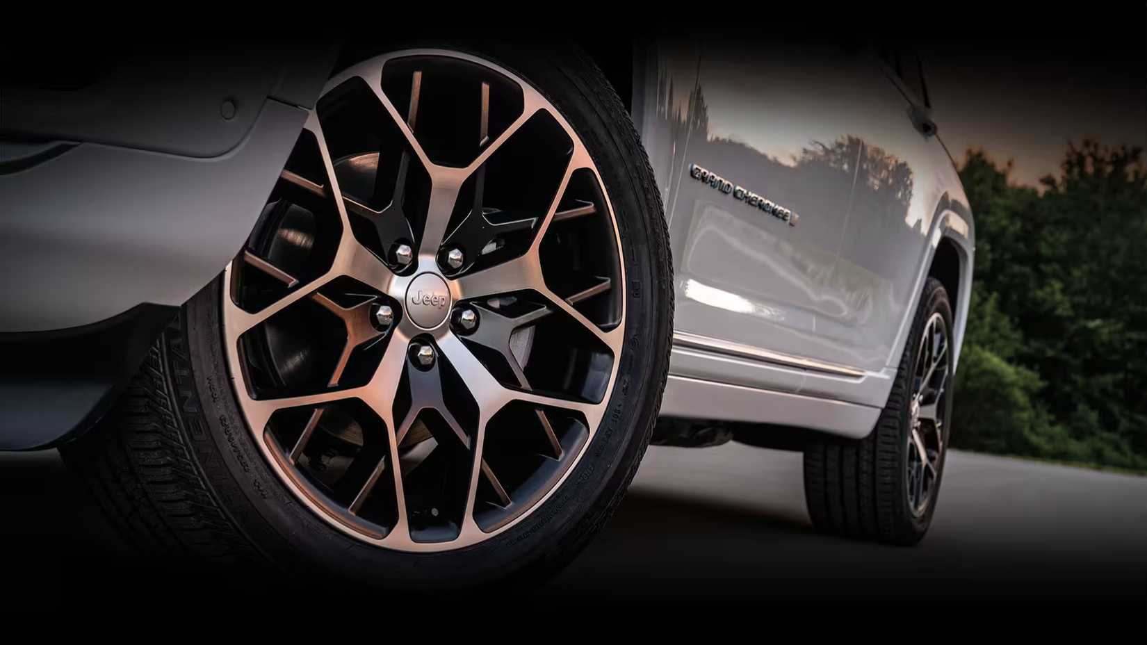 The American V6 SUV With The Best Driving Range