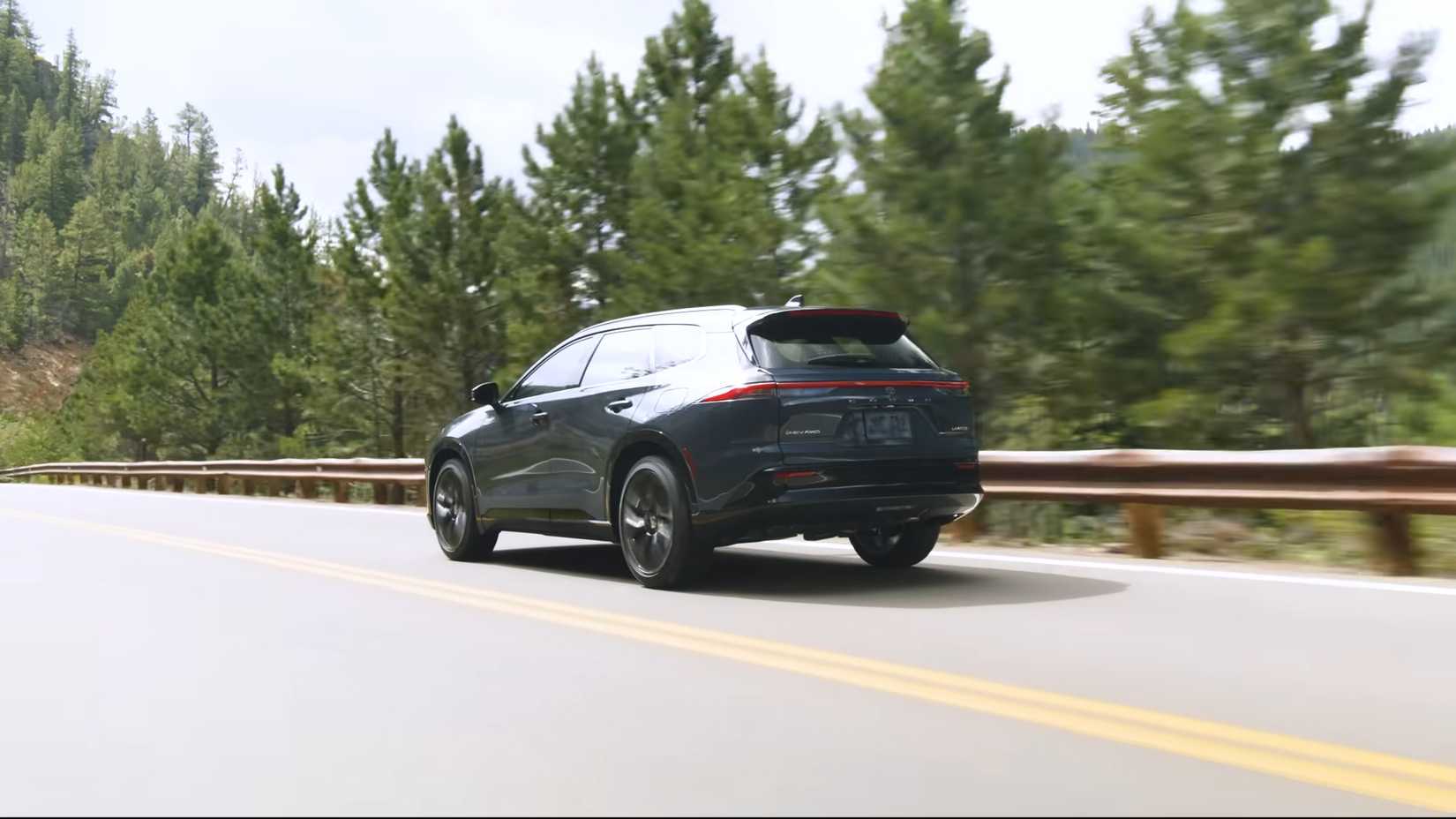 Toyota Crown Signia: The Overlooked Luxury Hybrid SUV