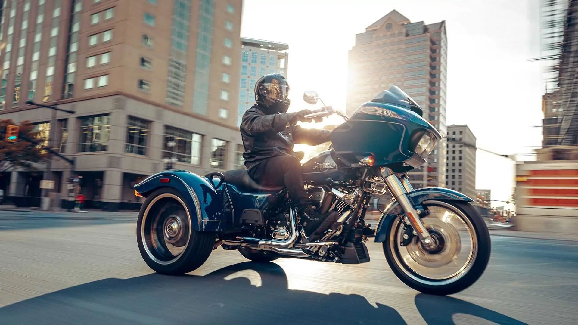 10 Reasons Why You Might Fall In Love With The Harley-Davidson Trikes