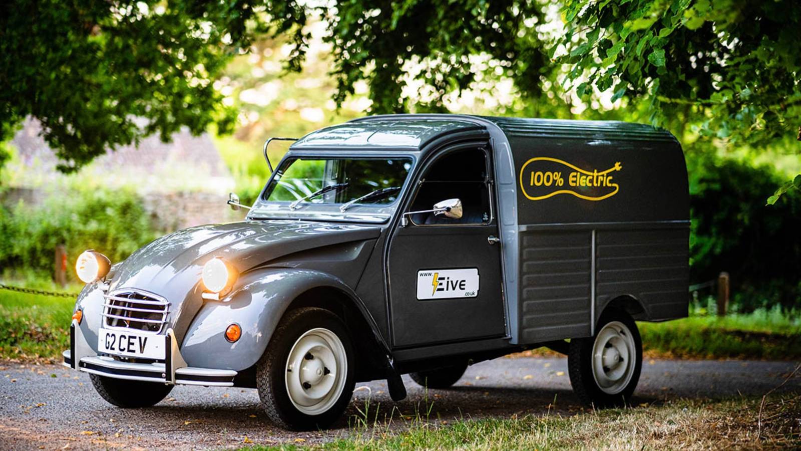 Here’s Why The 2CV ‘Eive’ Electric Van Is A Masterclass In Lightweight ...
