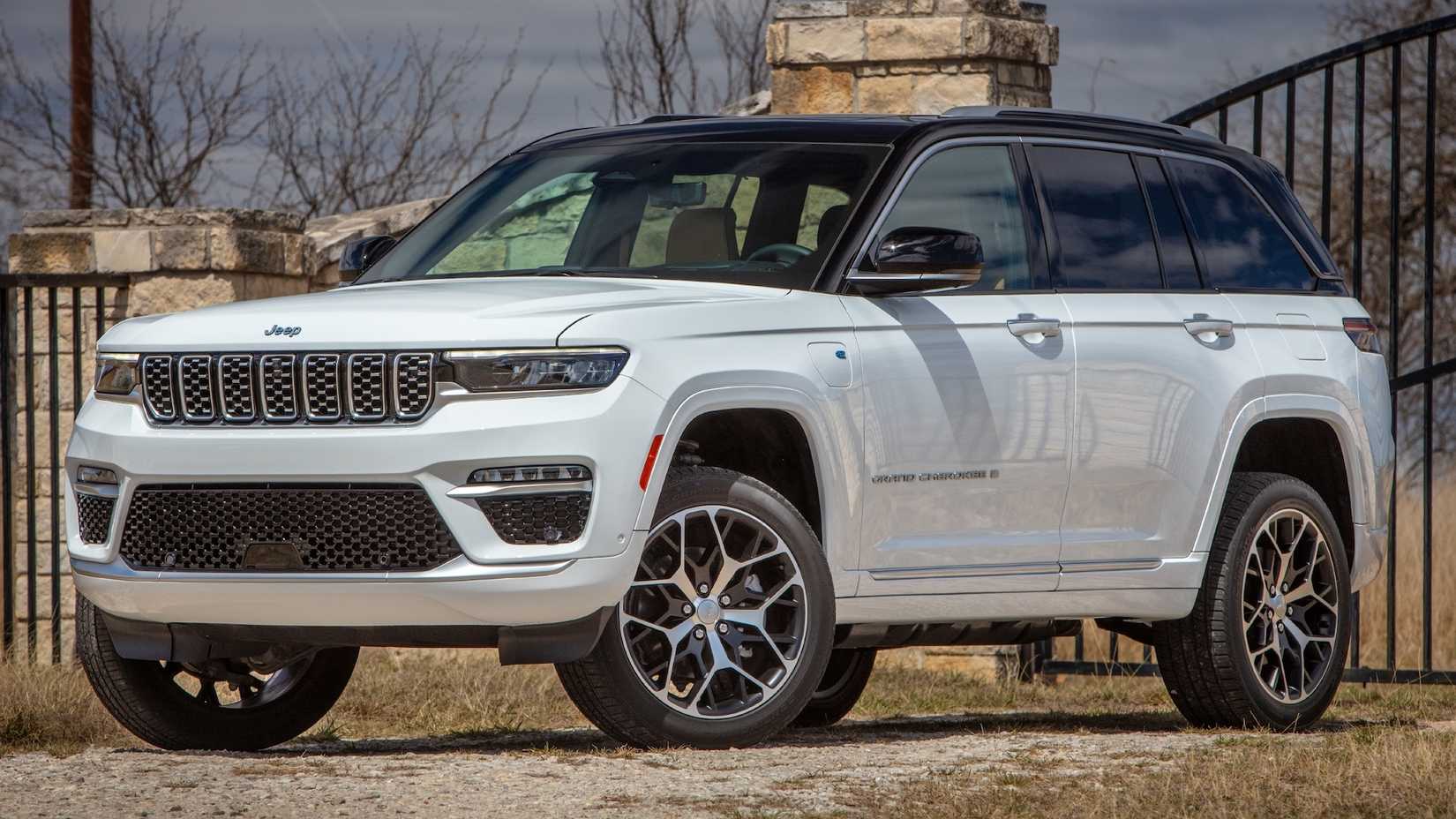 The American V6 SUV With The Best Driving Range