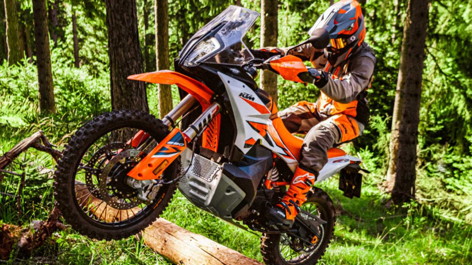 The Budget ADV That Out-Guns The BMW GS In Surprising Ways Is The KTM ...