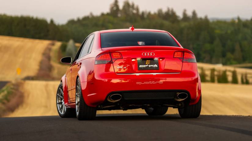 Here's Why The B7 Audi RS4 Punches Above Its Weight Even Today