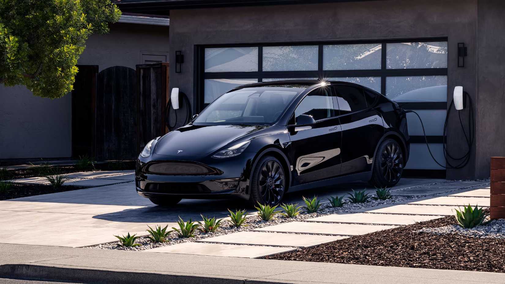 The Complete Guide To Tesla's Home Charger