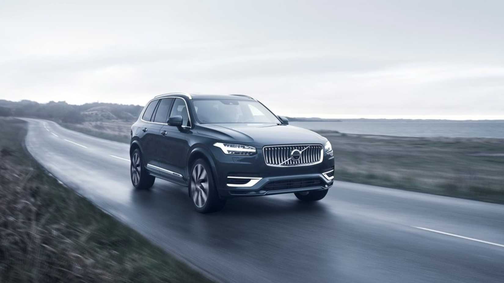 10 SUVs That Blend Comfort And Performance To Perfection