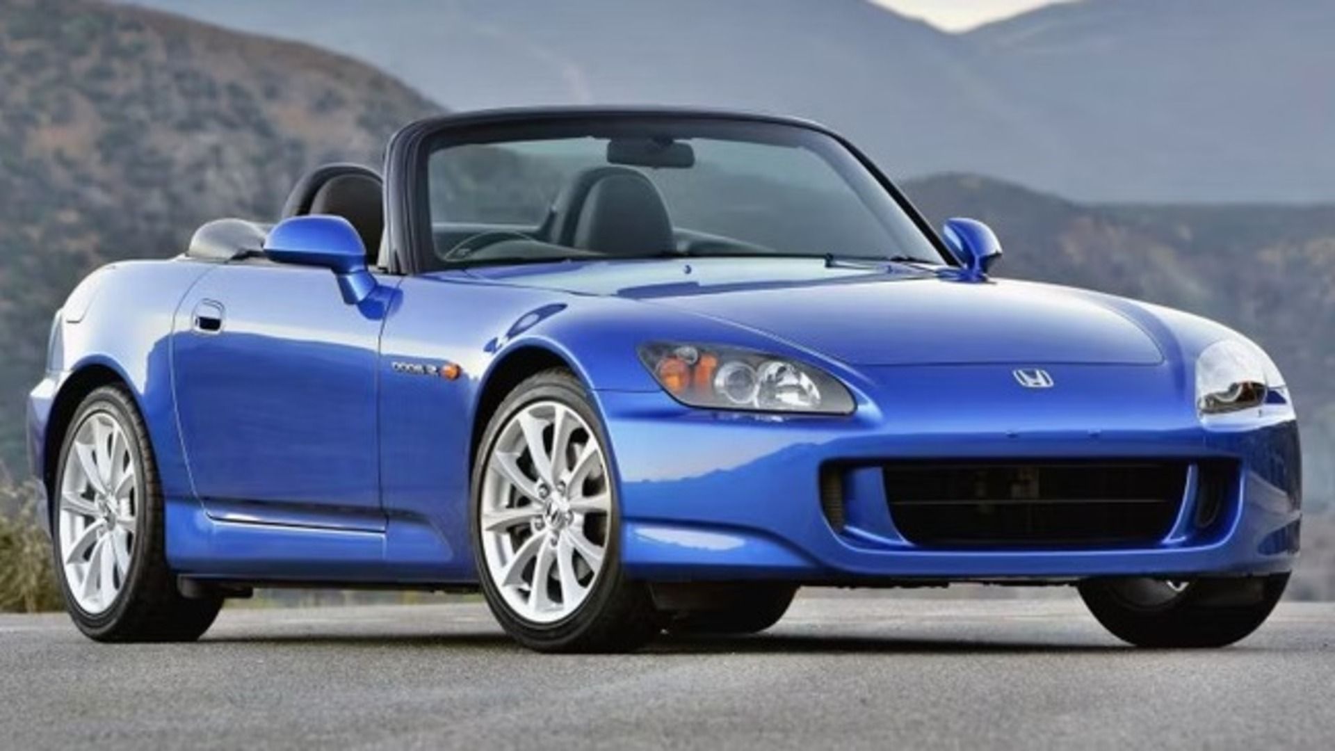 10 Sports Cars From The 2000s That Are Aging Like Fine Wine