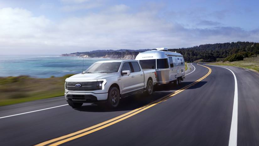 2024 Ford F-150 Lightning: A Comprehensive Guide On Features, Specs ...