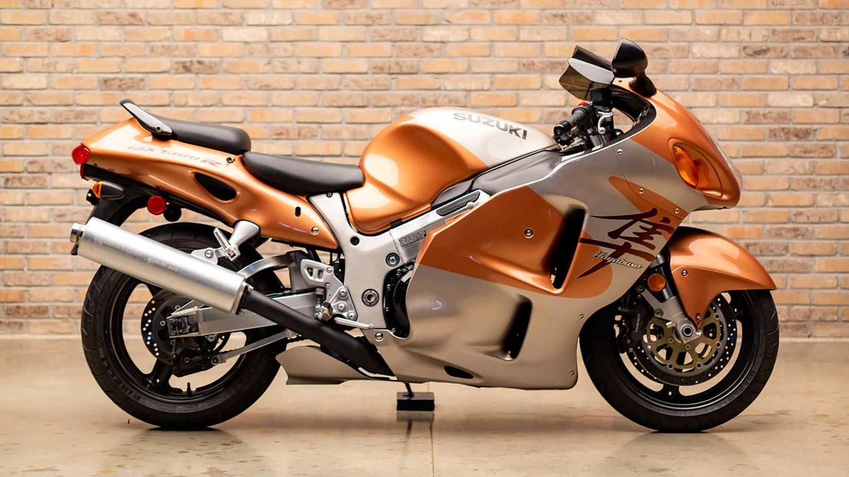 10 Japanese Sports Bikes That Redefined Speed In Their Era