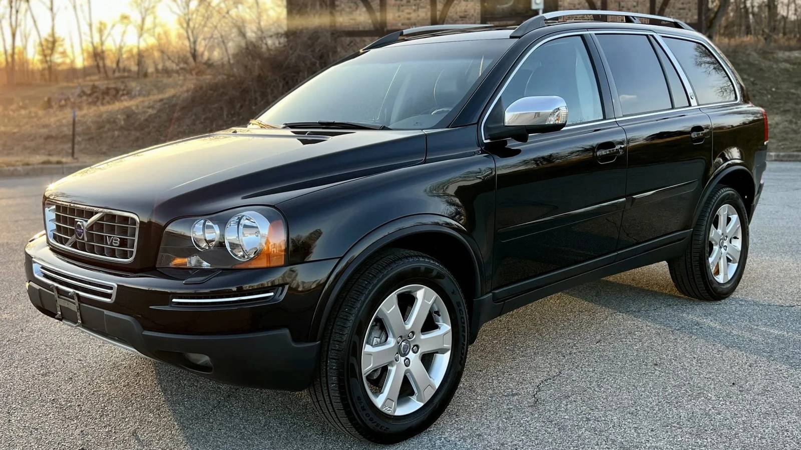 10 Dirt Cheap V-8 SUVs On The Used Market Today