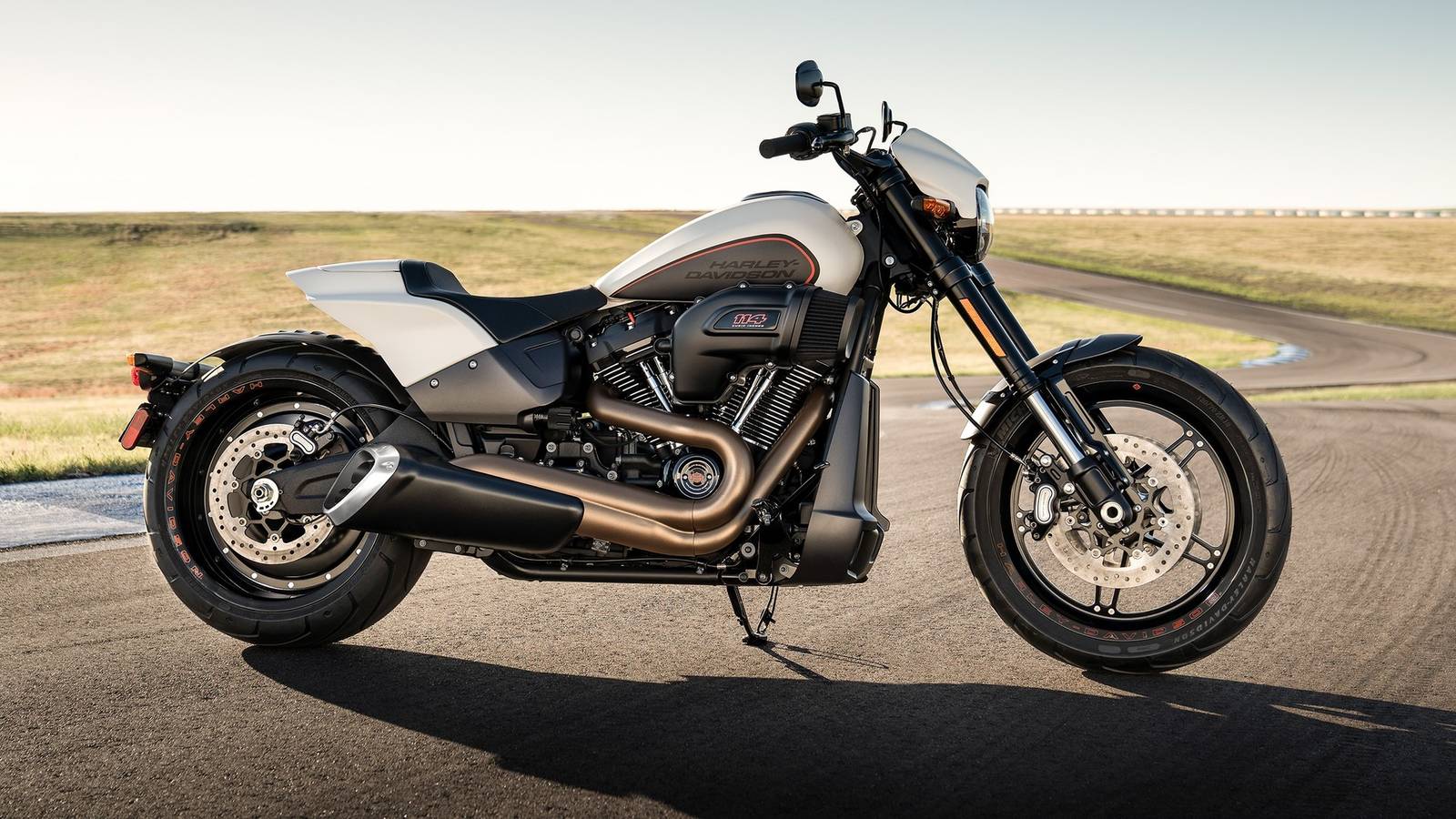 10 Harley-Davidson Cruisers Faster Than A Sports Car