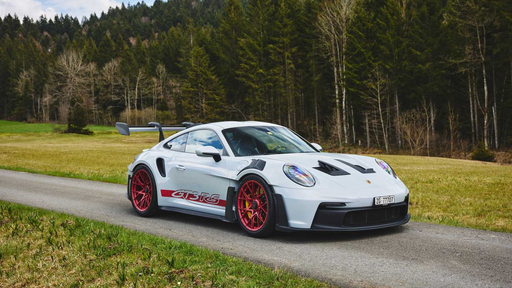 Here's What To Expect From The Summer Launch Of The Porsche 911 Hybrid