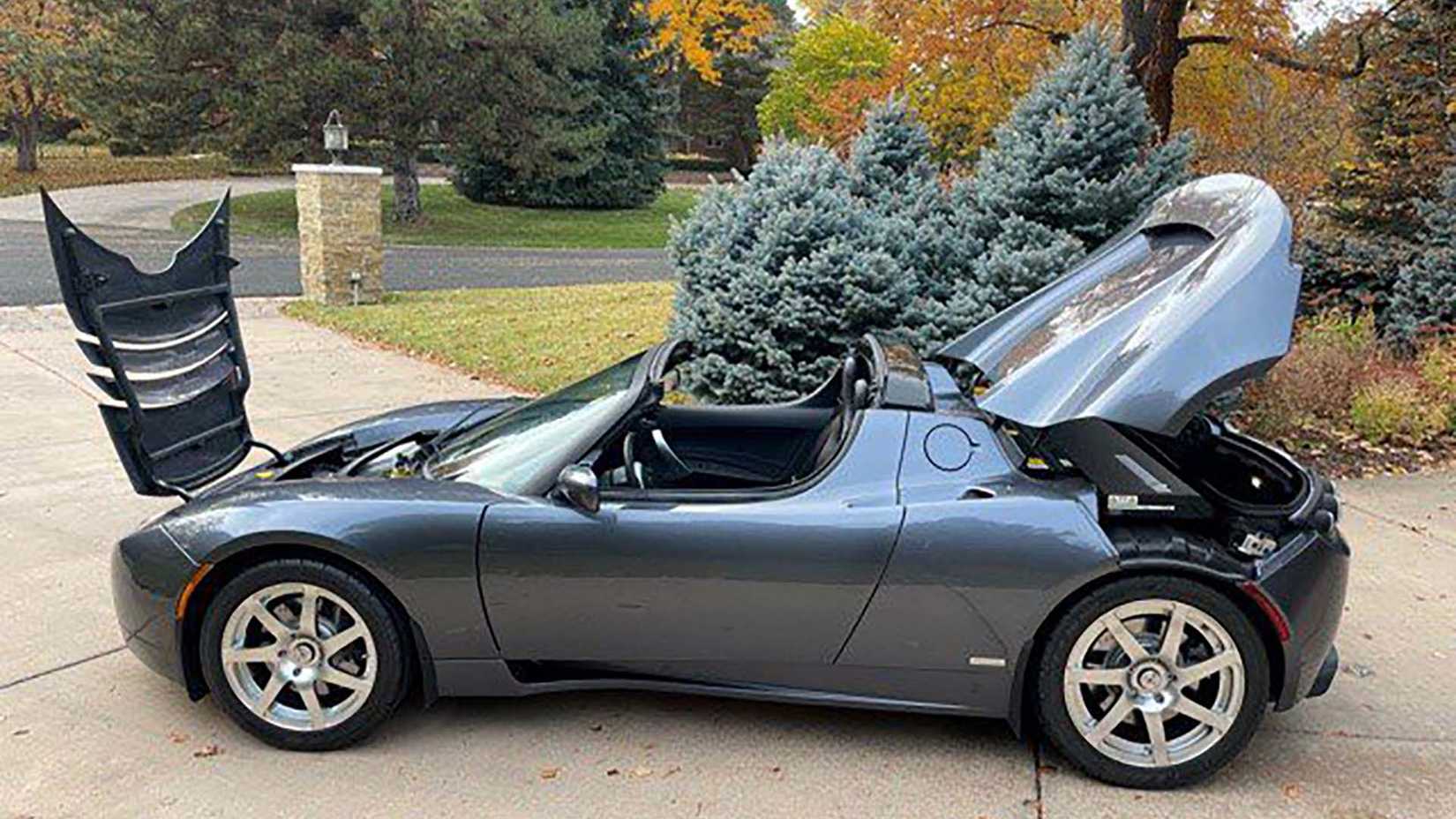 10 Things That Made The Original Tesla Roadster More Iconic Than You ...