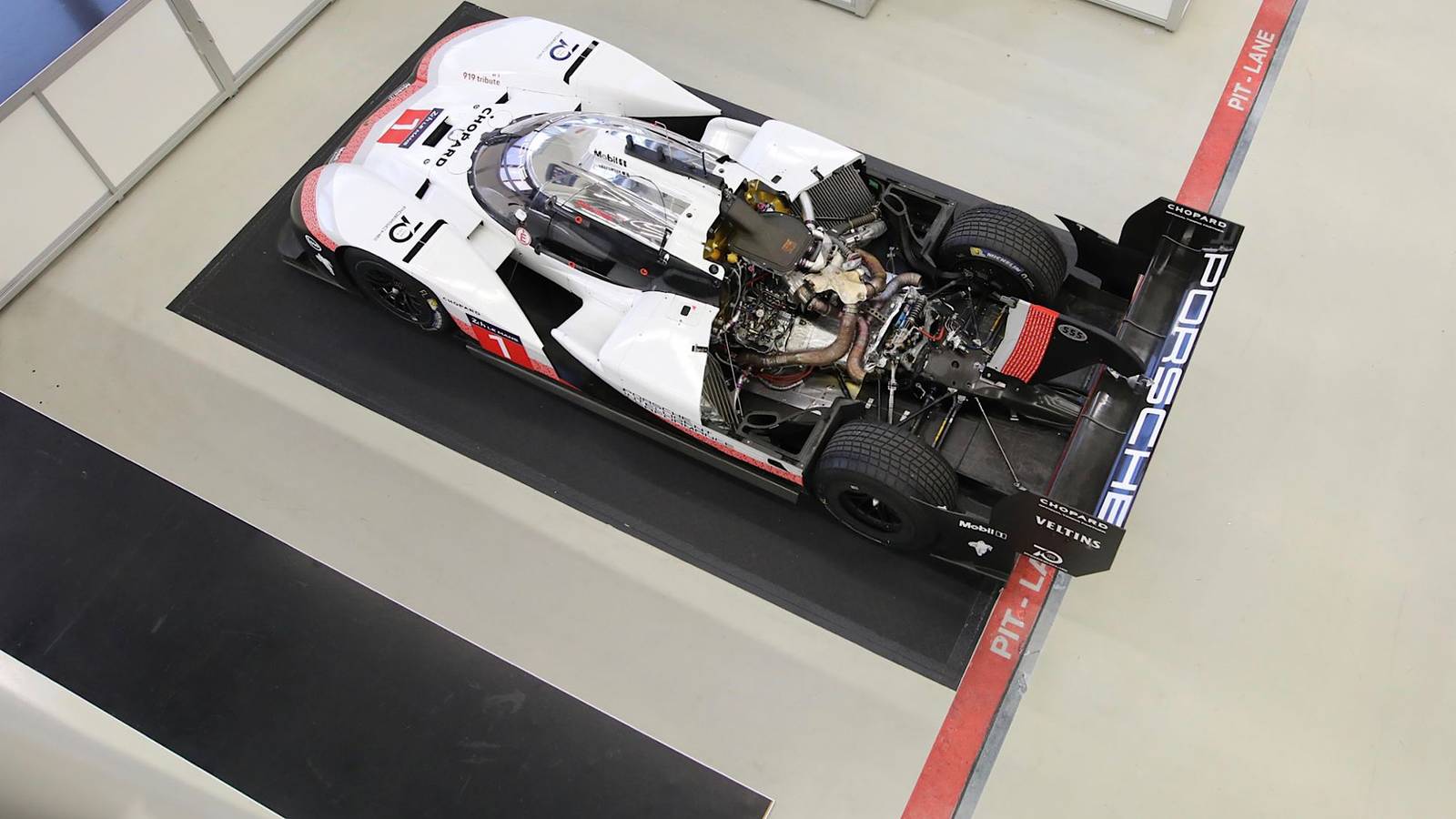 The Science Behind Porsche's Record-Breaking V4 Engine