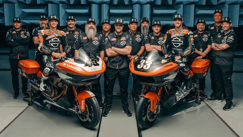 Check Out Harley-Davidson’s Road Glide Race Bike For 2024