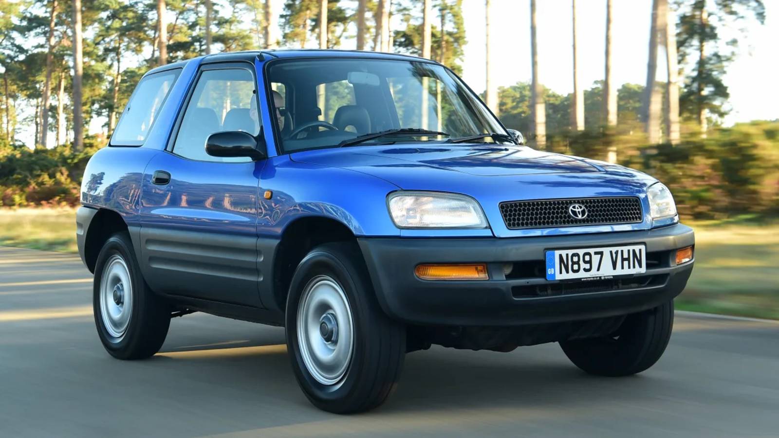 How The Original Toyota RAV4 Popularized The Compact SUV Segment