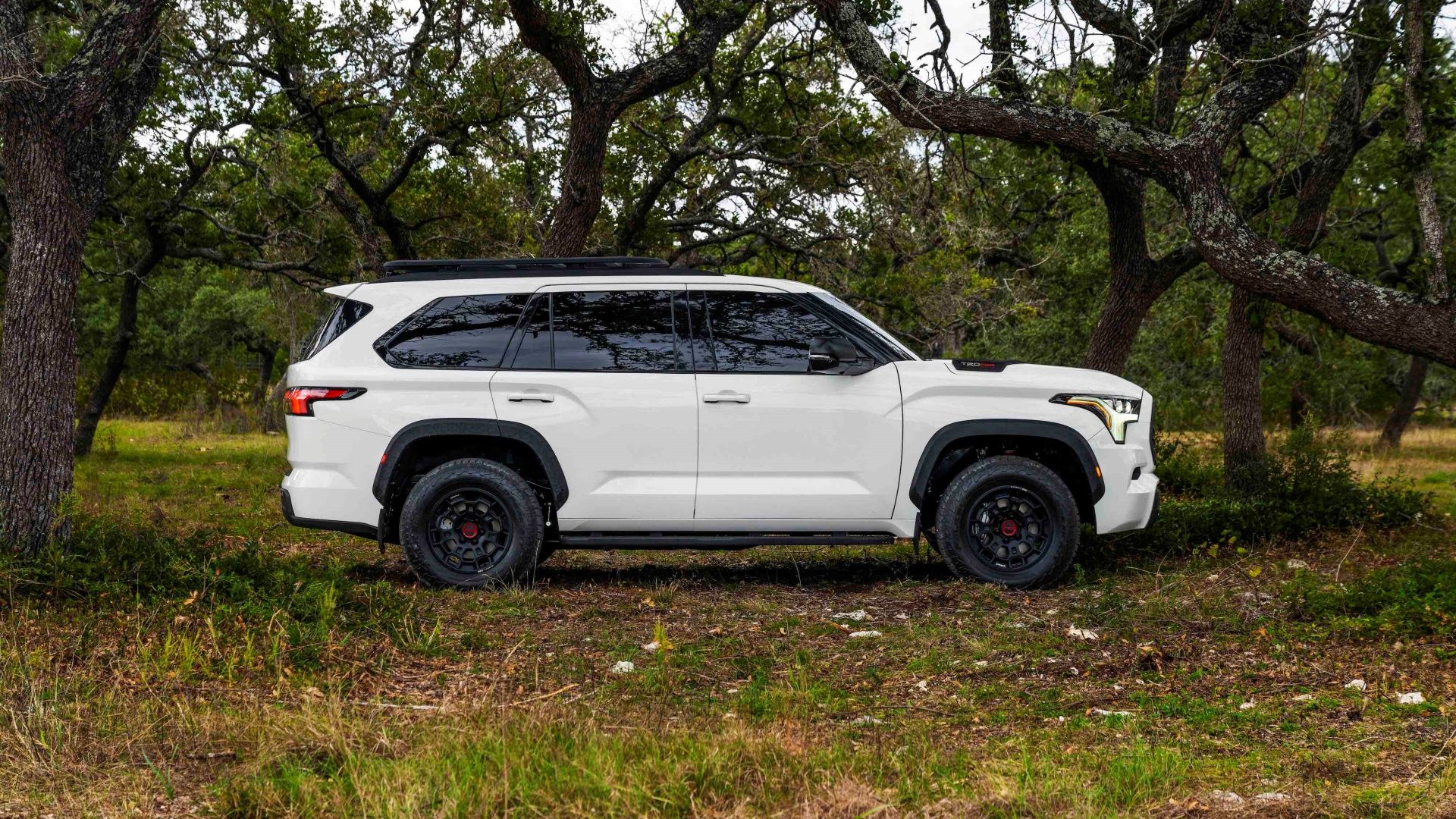 Amazing 2024 Toyota Sequoia Sr5 Configurations Pictures