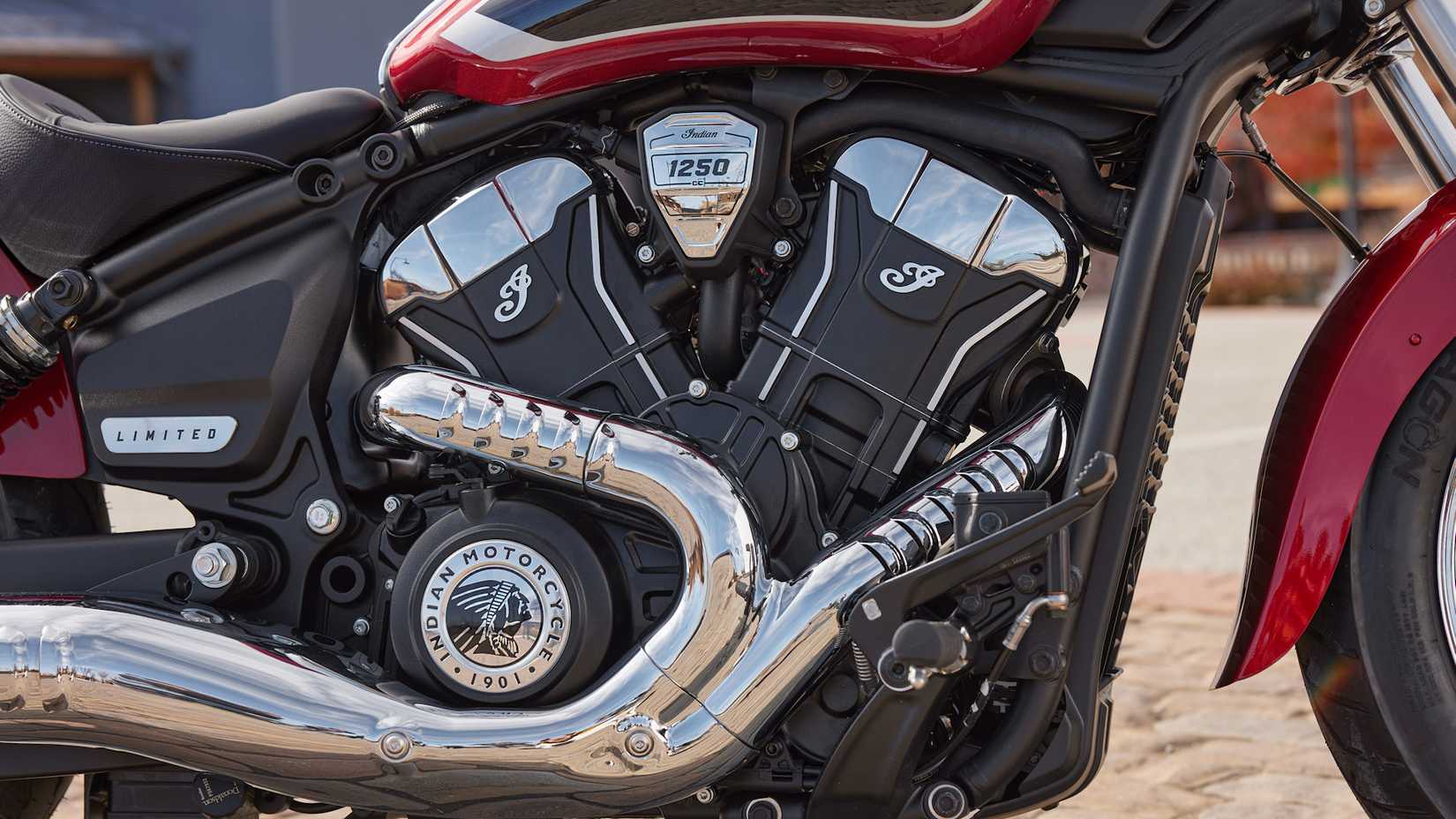 10 Easy-Riding Cruisers Ideal For Stress-Free Weekend Adventures