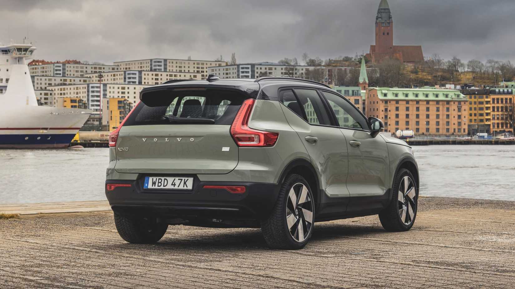 Pros And Cons Of Owning The Volvo XC40 Recharge