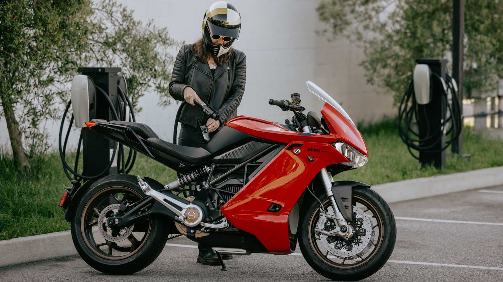 10 Fast Motorcycles That You Should Buy Used