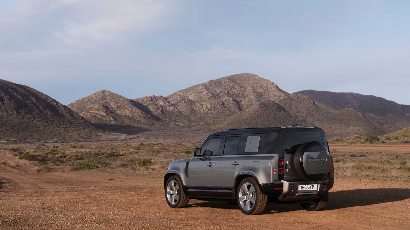 10 Top Alternatives to the 2025 Lexus GX: Off-Road Luxury SUVs Compared