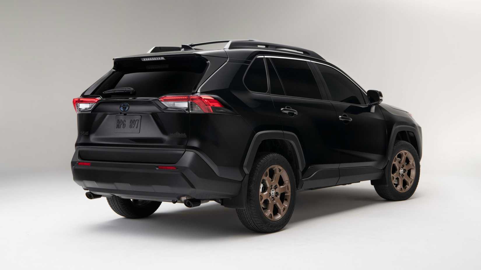 Every Generation Of The Toyota RAV4 Ranked By What They're Worth Today