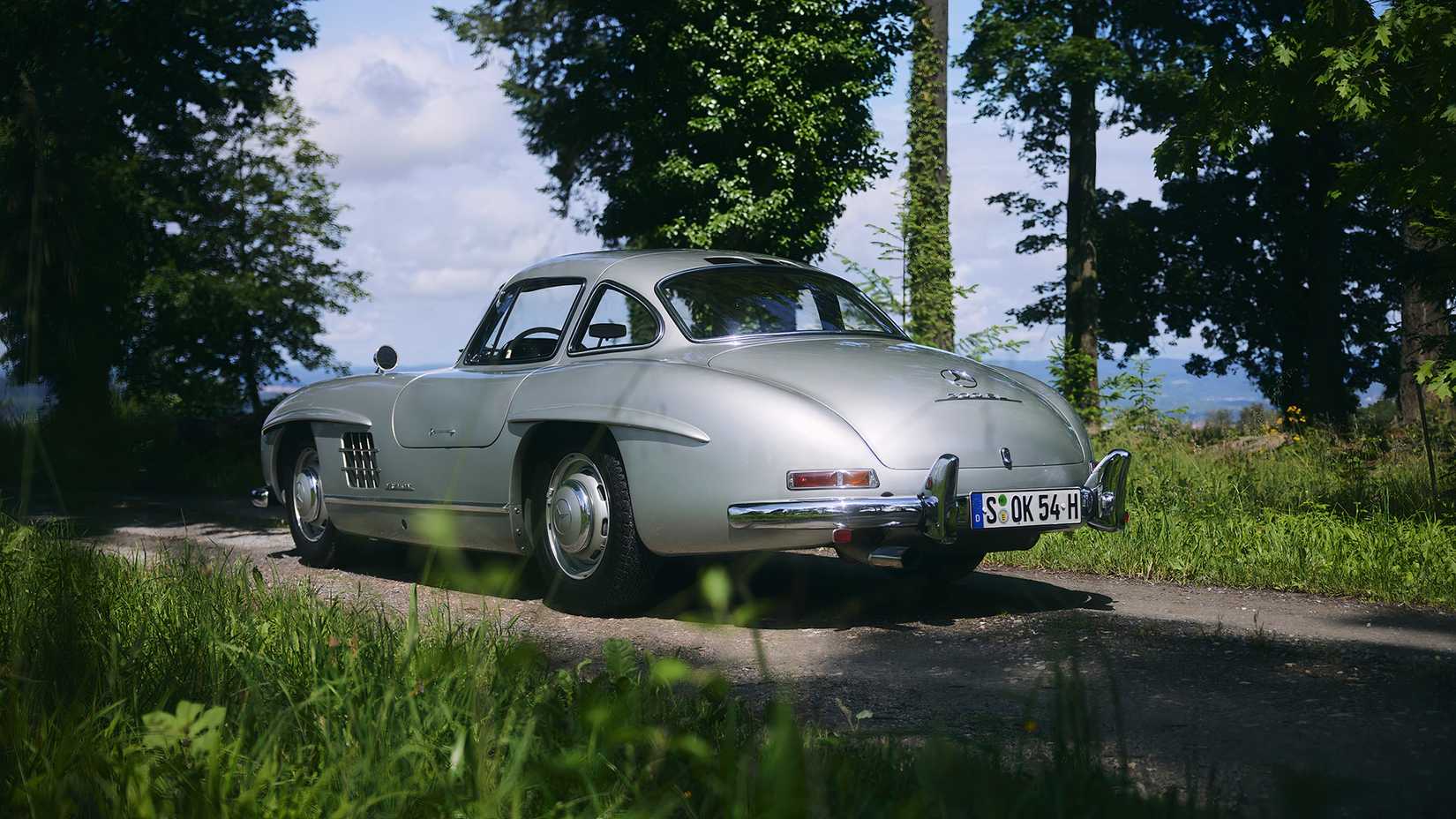 The Legacy Of The Mercedes-Benz 300 SL Gullwing: Mercedes Most Iconic ...