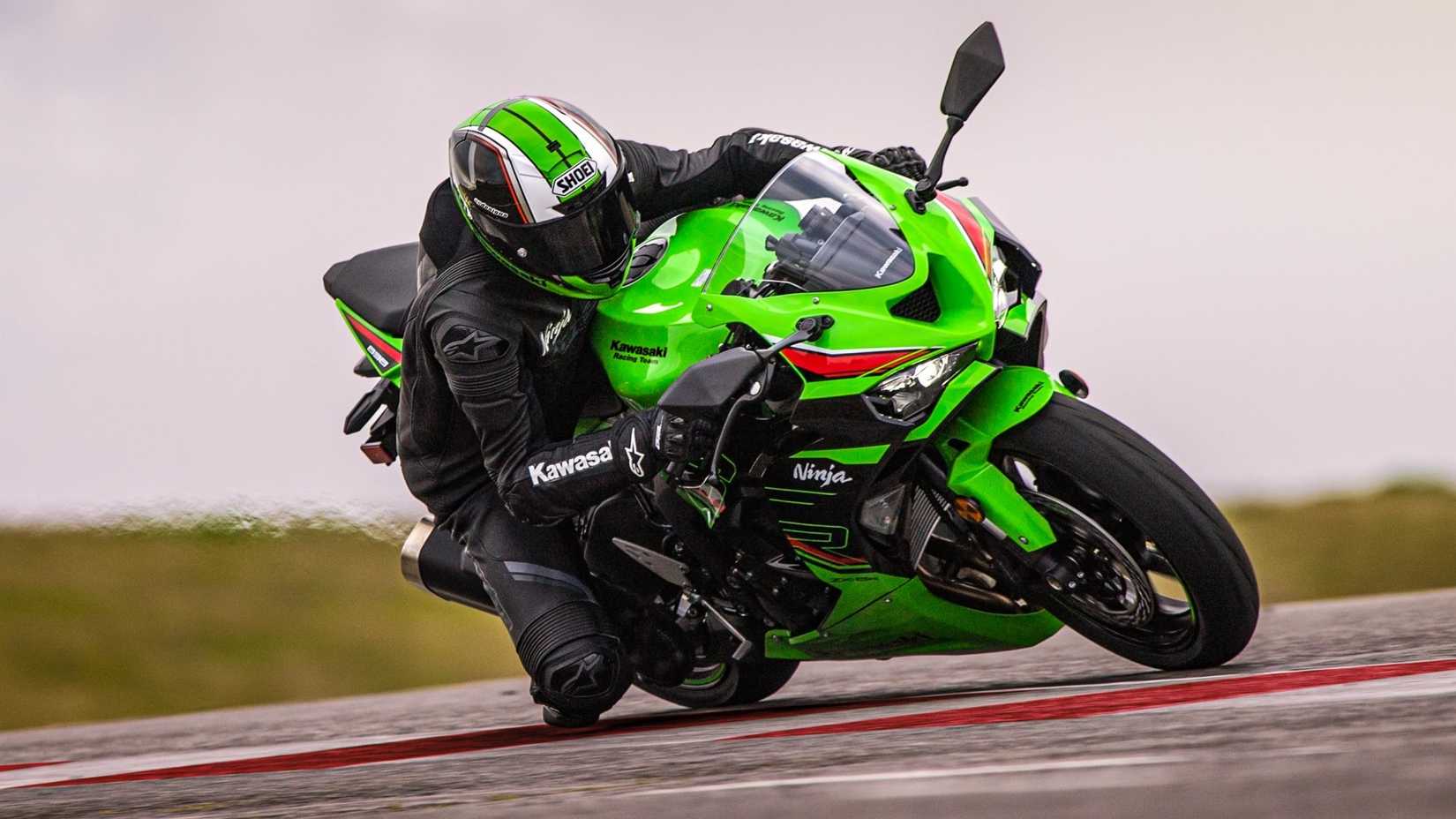 5 Reasons We'd Buy The Yamaha R9 Over The Kawasaki Ninja ZX-6R (And 5 ...
