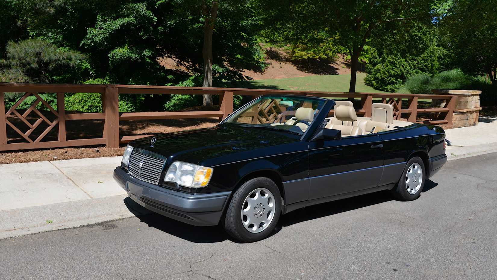15 Super Affordable Luxury Cars From The 1990s With Notorious Reliability