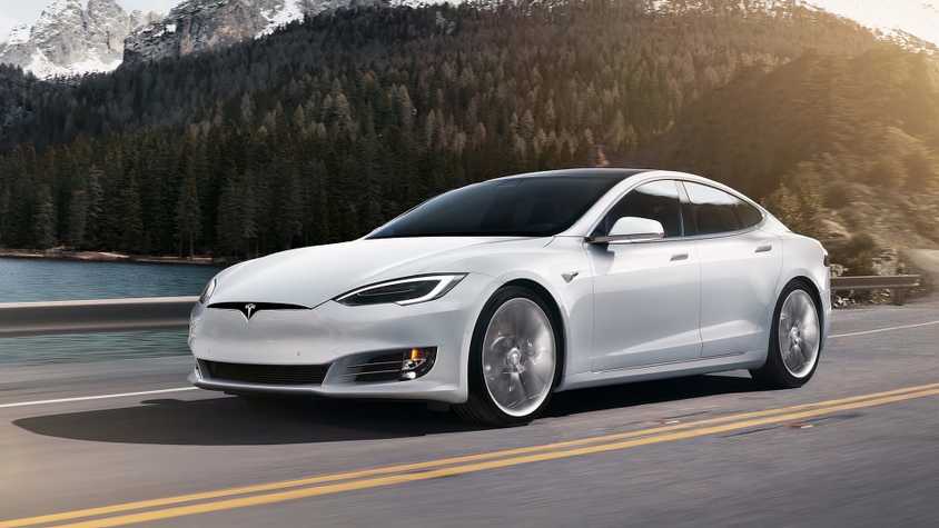 Here's The Resale Value Of A Tesla After 5 Years