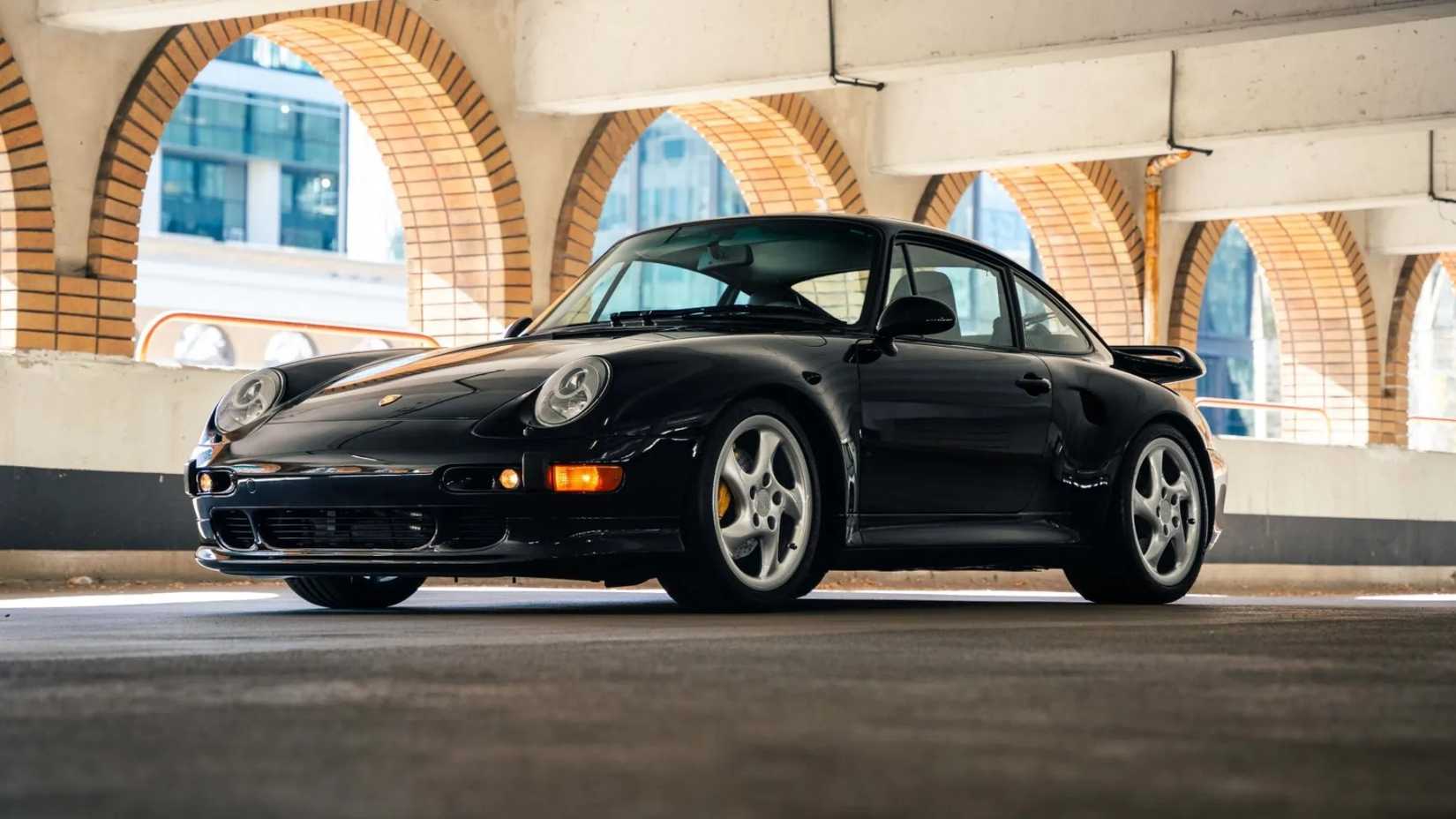 Top 10 Iconic Sports Cars Of The 1990s