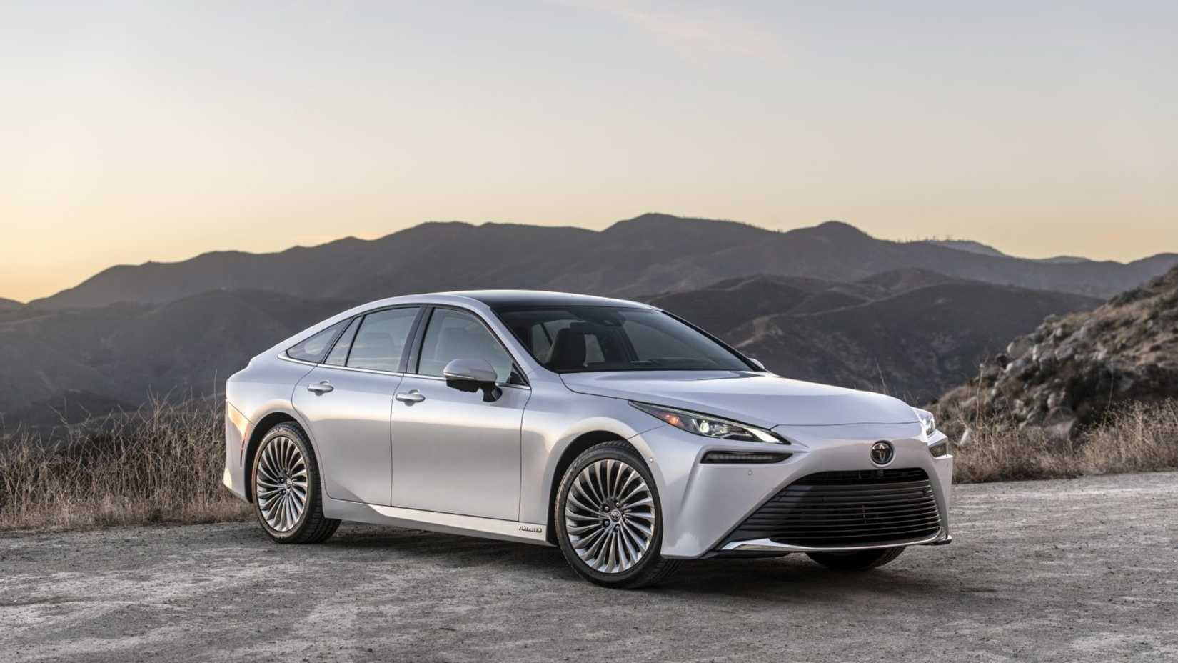 Why Toyota’s Hydrogen Breakthrough Could Rival Battery EVs